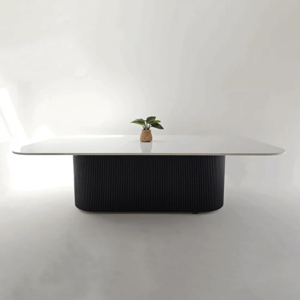 Ghasaro Dining Table - Lamac